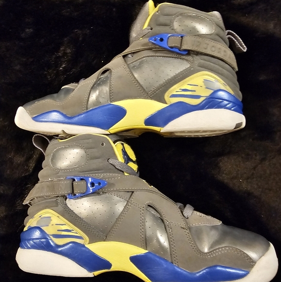 Jordan | Shoes | Size 6y 52 Jordan 8 Retro Laney | Poshmark